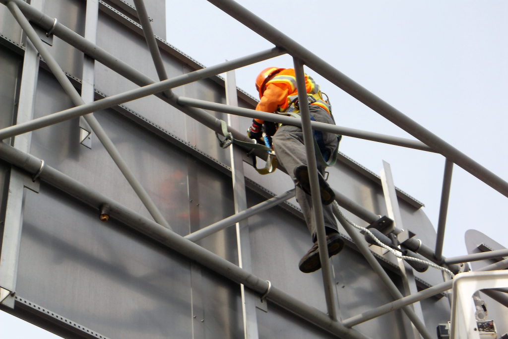 Overhead Sign Structure Inspection - GPI